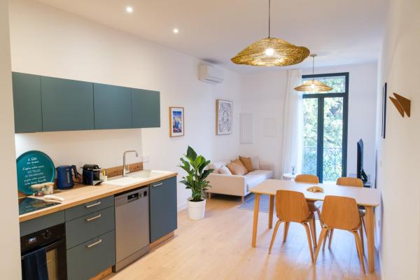 Les Suites Du Parc - Elégance Et Lumière Face Au Parc Simone Veil Appartement 2 Chambres à 2 Minutes Des Halles - Sète