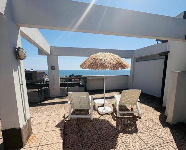 Attico Del Sole Con Vista Mare E Terrazza - Andora