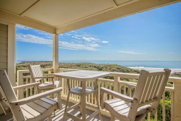 Oak Island Beach Villas By Oak Island Accommodations - Bald Head Island, NC