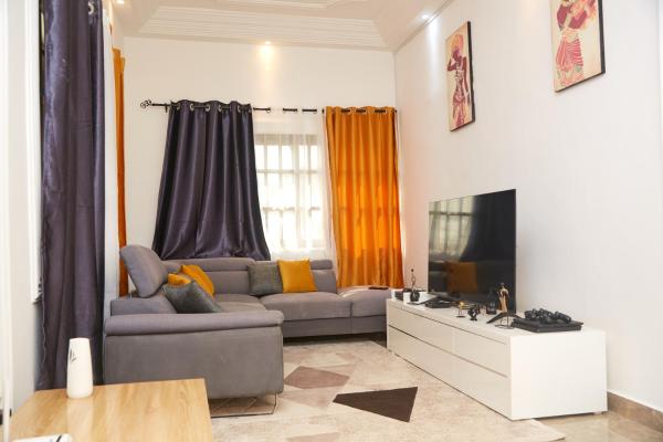 Appartement Moderne Climatisé Fidjrossè Proche Plage Et Wifi - Cotonou