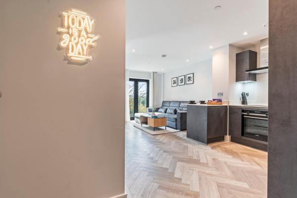 Modern Retreat Steps From Tube Sleeps 4 - Enfield, UK