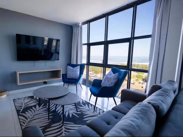 Oceanfront Elegance - Somerset West