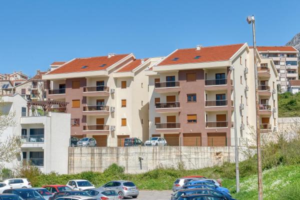 Sunny Apartment - Kotor