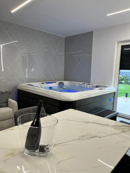 Hiša Sprostitve Toplak - Ptuj