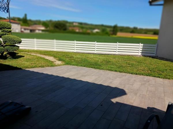 La Grande Maison Plain Pied Ensoleillée - Assieu