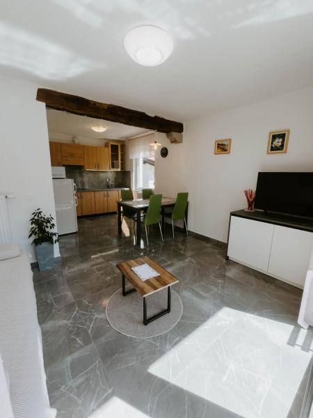 Apartment Konavec - Soča