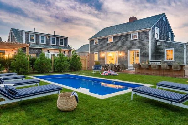 Luxury Nantucket Estate Heated Pool & Hot Tub - Nantucket, MA