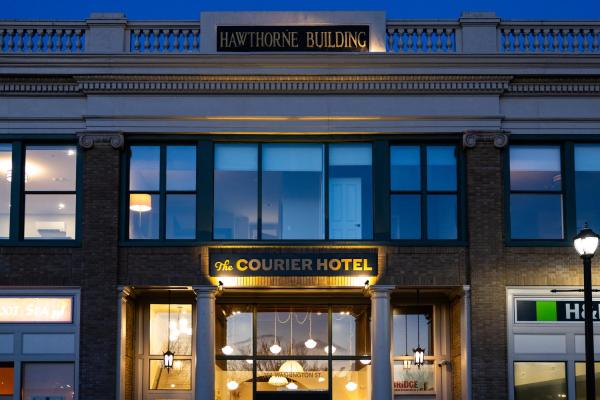 The Courier Hotel - Marblehead, MA