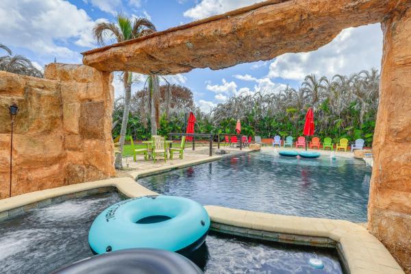 Pool And Spa Spacious Port St Lucie Villa! - Fort Pierce, FL