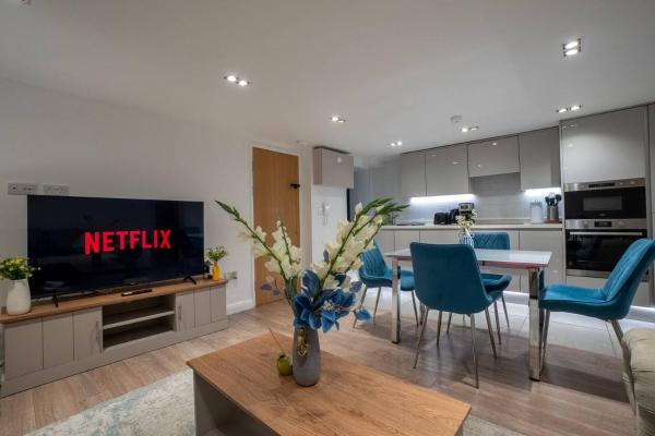 Cosy Battersea Flat, Zone 2 London, Sleeps 5 - Central London