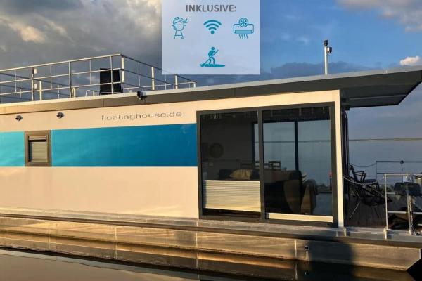 Floatinghouse Fru Püttelkow - Mecklenburgische Seenplatte