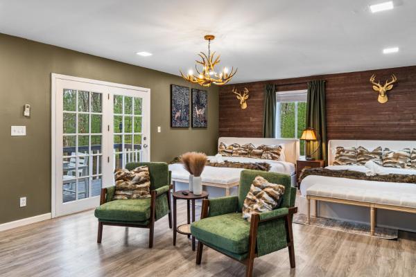 Designer Themed 5br Retreat With Hot Tub, Plunge Pool - Tannersville, PA