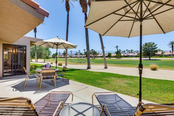 Golfers Haven! Palm Desert Escape With Pool Access - Palm Desert, CA