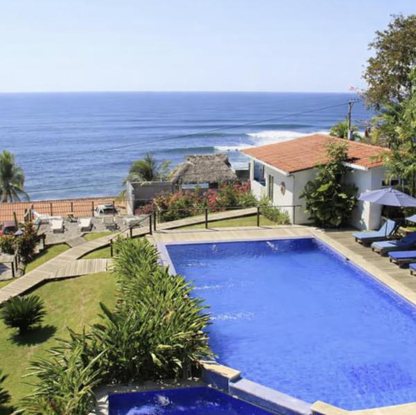 Laola Surf Residence - El Salvador