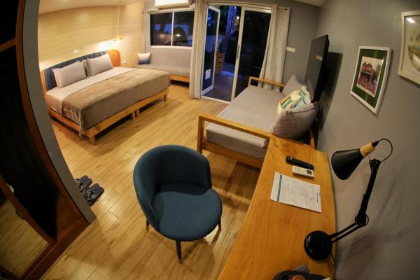 Silver Reef Dive Resort - Dauin