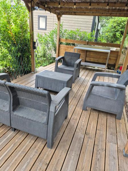 Mobil Home 4 Personnes - Fréjus - Dans Grand Domaine - Fréjus