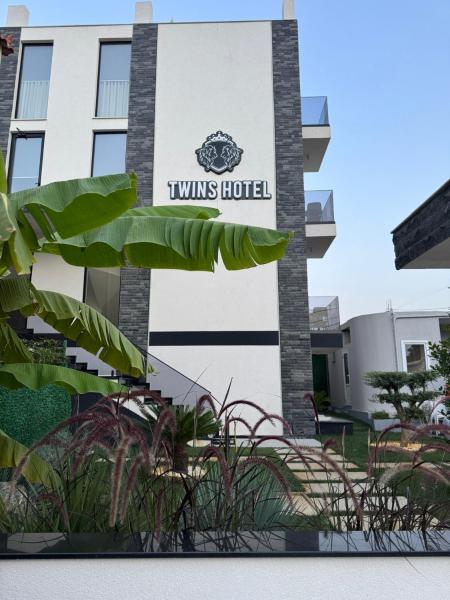 Twins Hotel Vlore - Vlorë
