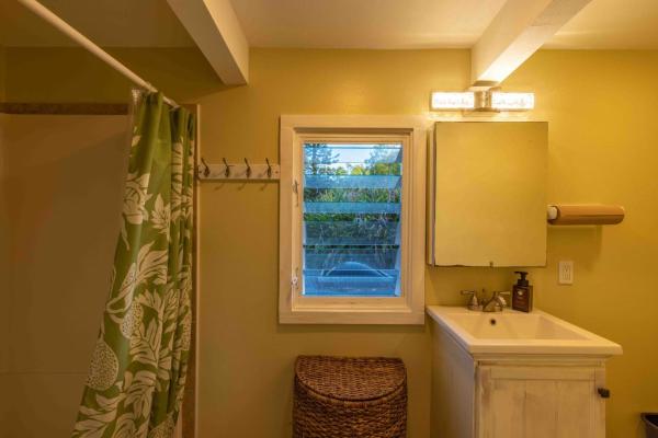 Bamboo Room Farm Stay In Haiku On Road To Hana - Hawaii