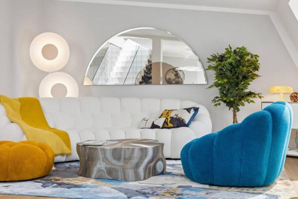 Ikon Penthouse Rooftop, Ac, Lake & Mountain View - Winterthur