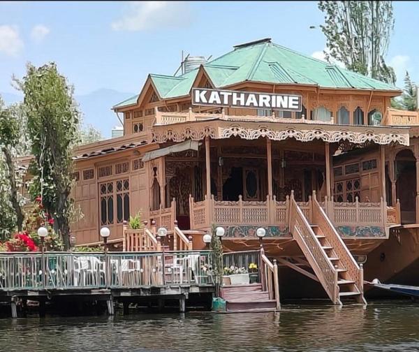 Katharine Luxury Houseboats - Srinagar