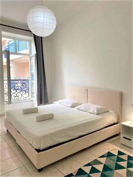 Les Jardins - Hyper Centre -Parking Privé - Plage - 芒通