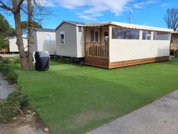 Mobil-home Tout Confort, Clim, 8 Personnes - Pyrénées-Orientales