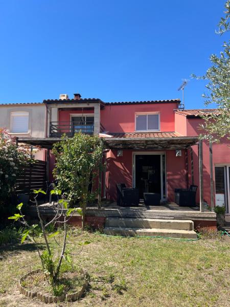 Villa Récente Avec Piscine Hors Sol Proche Rempart - Saint-Laurent-d'Aigouze
