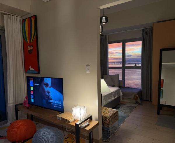 Luxury 1 Bedroom Facing Manila Bay Sunset Near Okada Airports Moa - Muntinlupa
