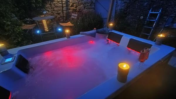 Spa Privatif & Et Dîner Aux Chandelles - Castelnaudary