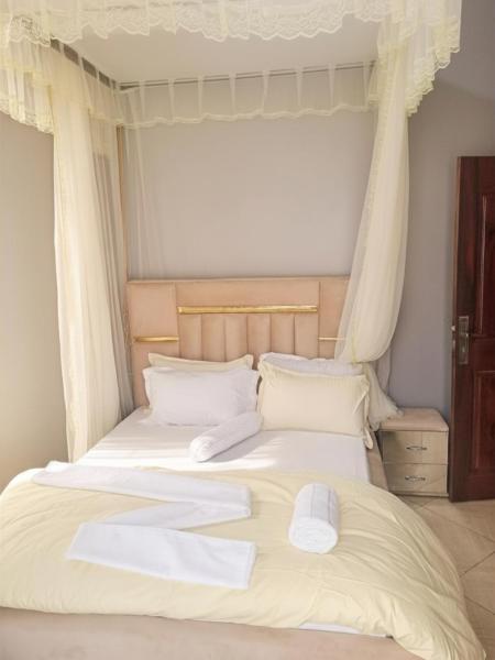 Warm Stay Apartments - Kampala