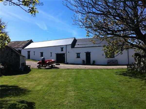 2 Bed In St Davids Oc-23066 - Solva