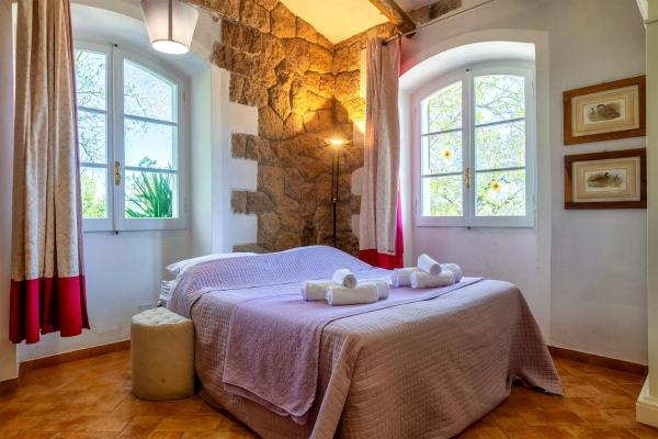 Itadhome -Romantic Villa With Spacious Veranda - Sassari