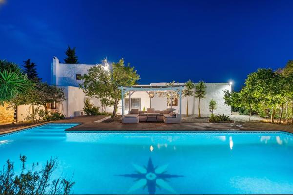 8 Guests Large Villa Near Bossa Beaches & Airport - Ibiza