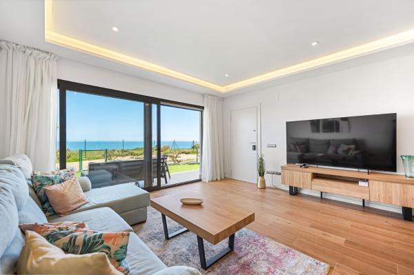 Golf Front & Gibraltar Views Apartment By Caseo - Sotogrande