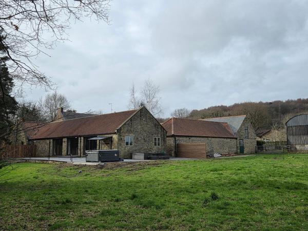 Tyneview Estate, Farmhouse & Stables - Gateshead