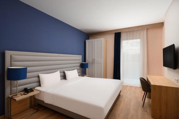 Akeah Verdi Budapest - Budapest
