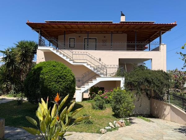 Vrahati Seaside Escape - Greece