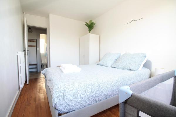 La Colline - Pont-hébert - Com - Grand Parking Gratuit, De 1 à 4 Personnes, Tout éQuipé, Netflix, Amazon Prime Gratuits Et Illimités, Matelas Emma, Lave Linge, Vue Sur La Vallée, Rdc - Saint-Lô