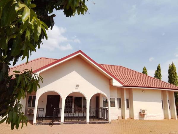 S&j Lodge - Ghana