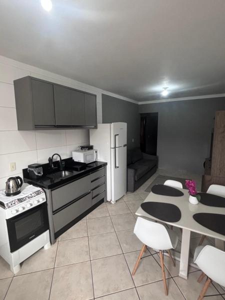Casa Em Itapema Fácil Acesso E Bem Localizada - Itapema