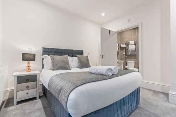 Leeds City Centre 2-bed Apartment - Leeds