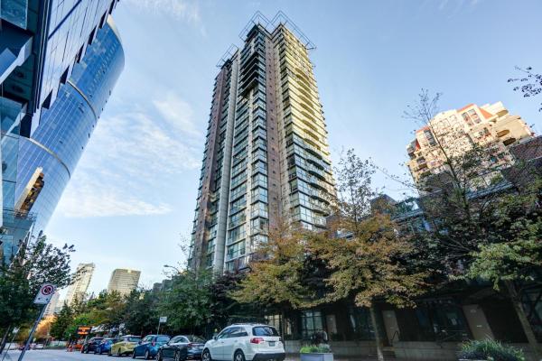 The Canadian - North Vancouver