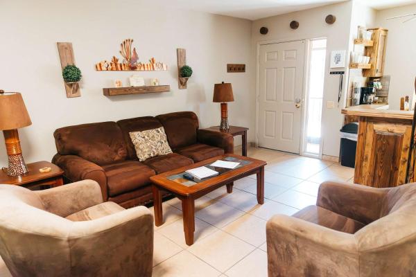 Desert Oasis Condo - Green Valley, AZ