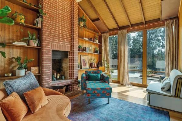 Capitol Cabin - Salem, OR