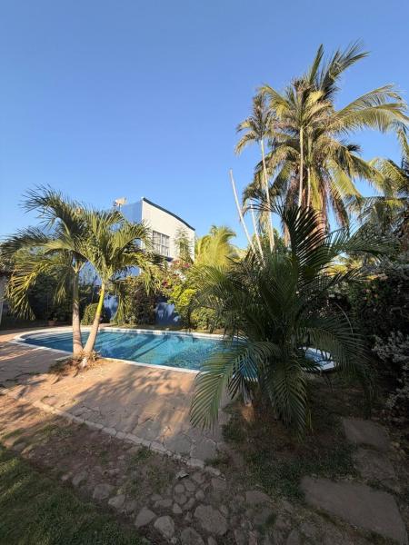Cozy Beach House Getaway - El Salvador