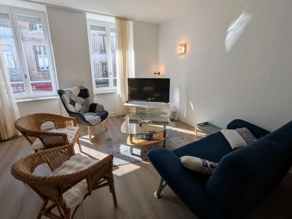 Appartement Spacieux En Centre-ville - Luxeuil-les-Bains