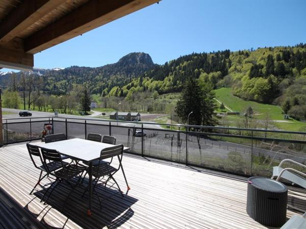 Appartement Avec Grande Terrasse Ensoleillée, Proche Thermes Et Ski - Fr-1-858-22 - Lac de Guéry