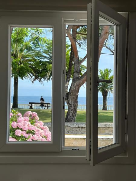 El Apartamento De Genoveva - Comillas