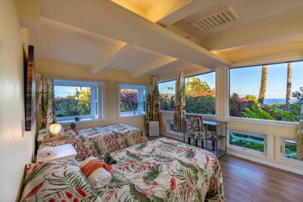 Sunrise Room Farm Stay In Haiku On Road To Hana - Hawaii