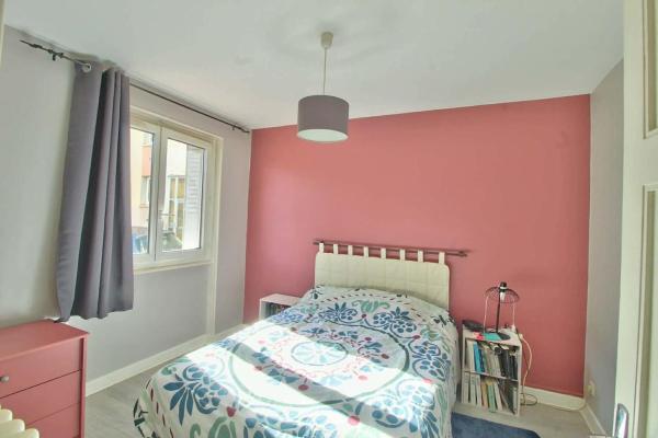 La Vie En Rose - 8 People - Wi-fi - Parking - Clermont-Ferrand